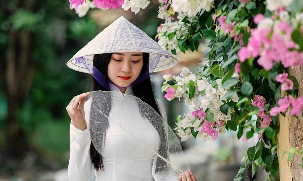 Nón lá - biểu tượng bản sắc văn hóa dân tộc Việt Nam